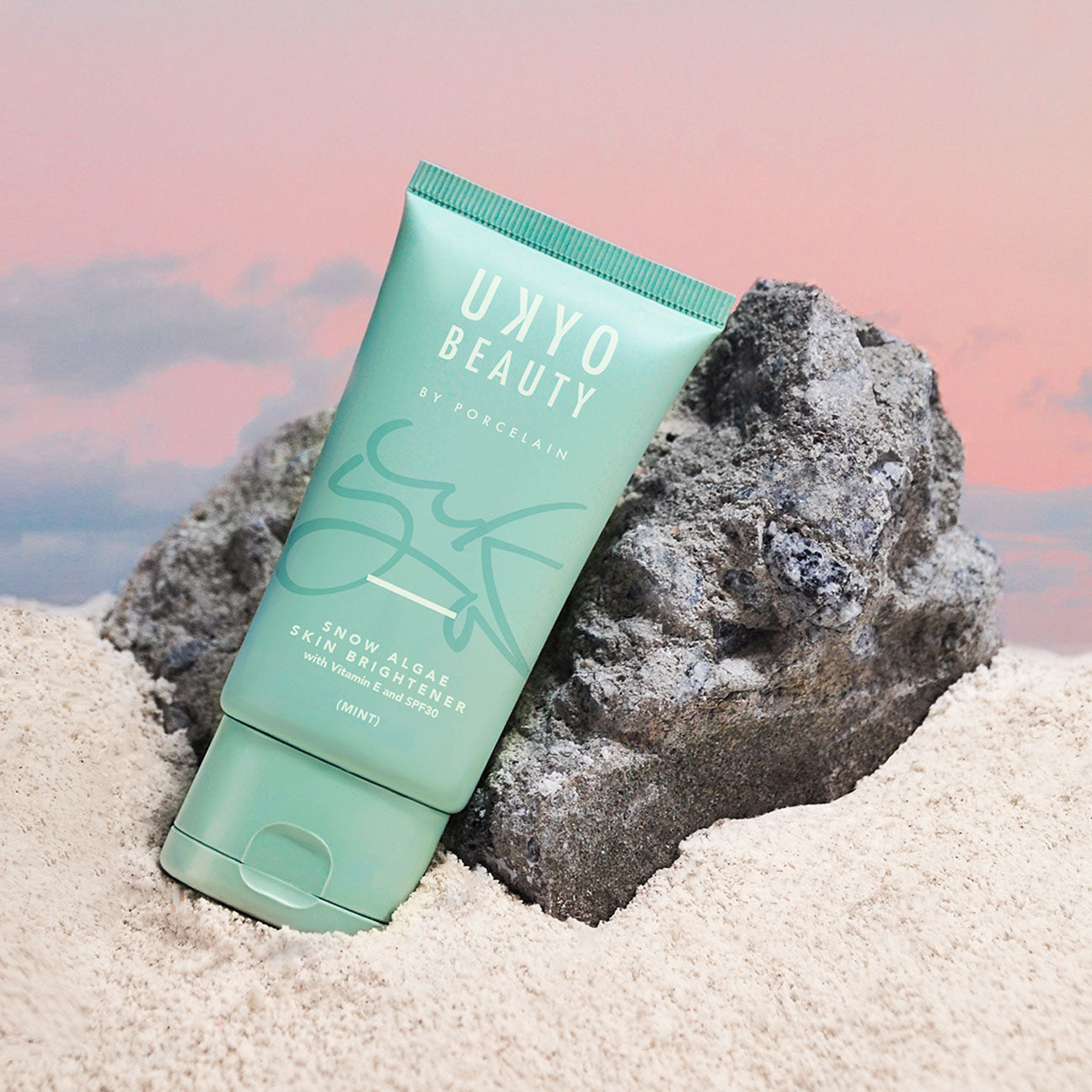 UKYO Beauty Snow Algae Skin Brightener – Porcelain Skin