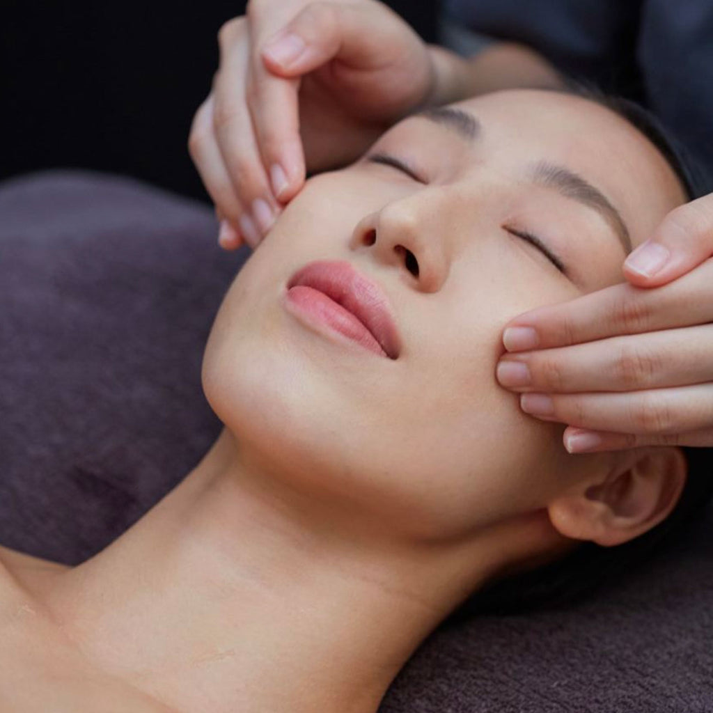 Pick Me Up with LED Light Skin Therapy Singapore | Porcelain ...